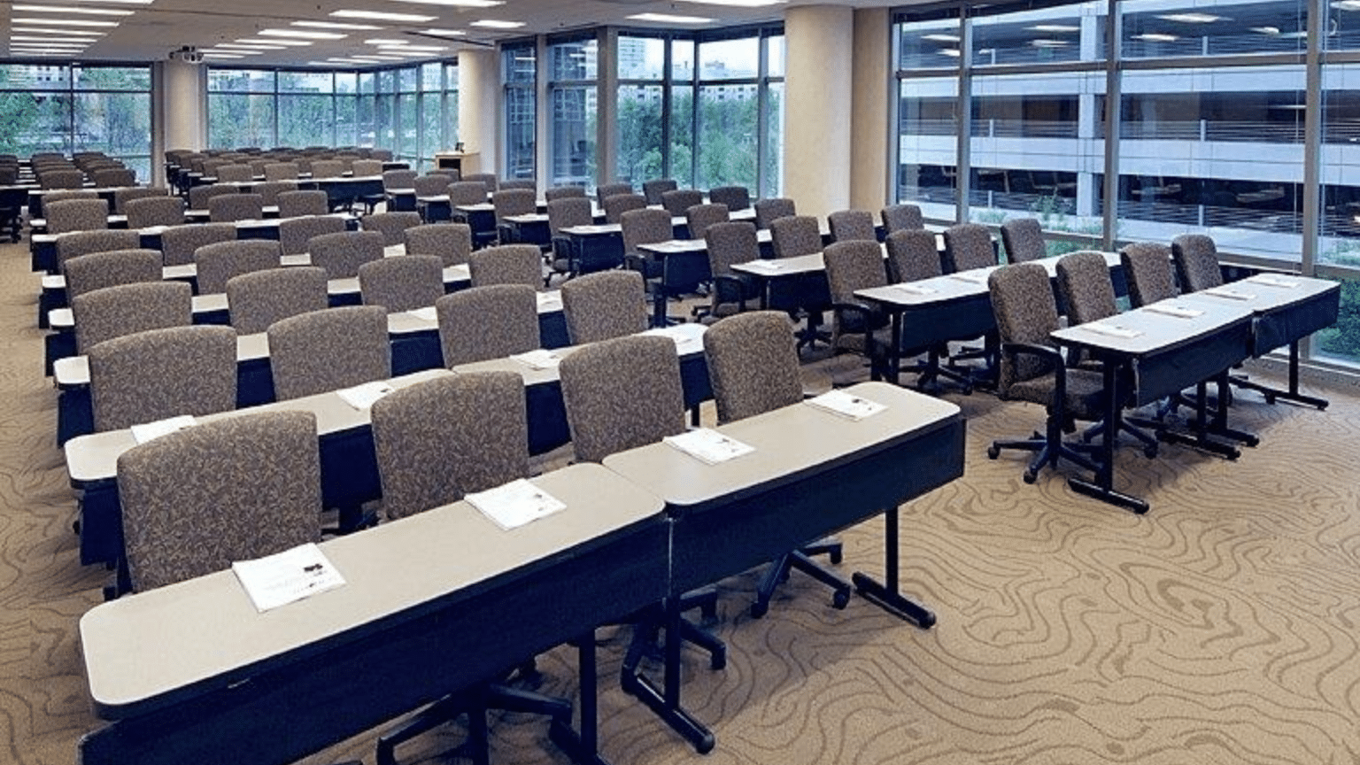 How to Set Up the Conference Room for Optimum Productivity? - Boomset