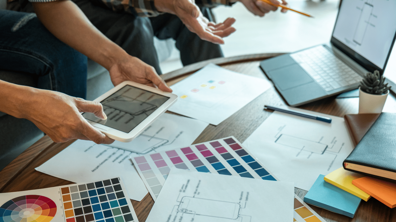 8 Event Agenda Ideas to Plan with Confidence - Boomset
