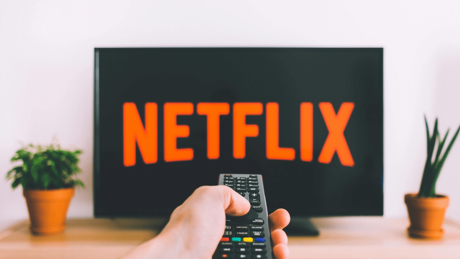 OTT vs. Traditional TV: Why Streaming Is Winning? - Boomset