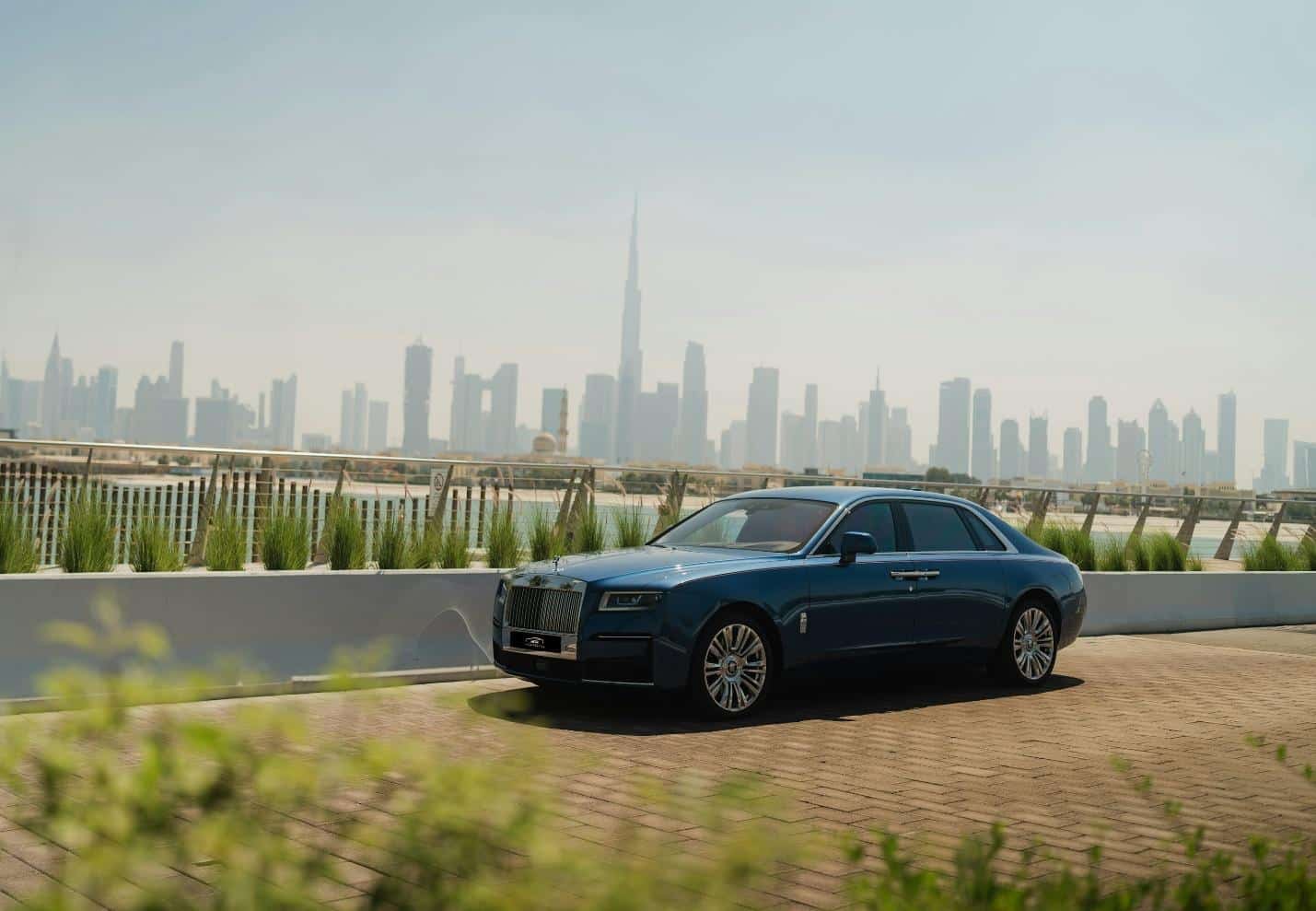 Arrive in Ultimate Style: Rolls-Royce Rental in Dubai - Boomset Arrive ...